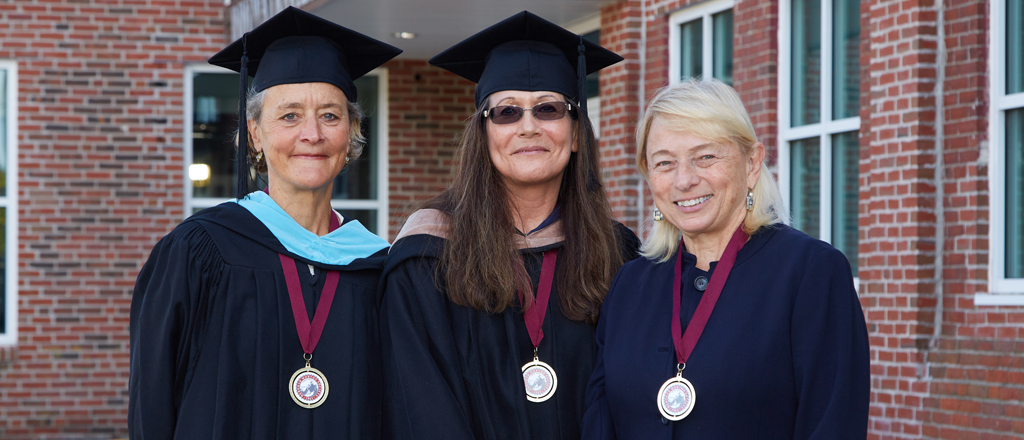 magazine_2021-deborah_morton-gallery-2.jpg | University of New England ...