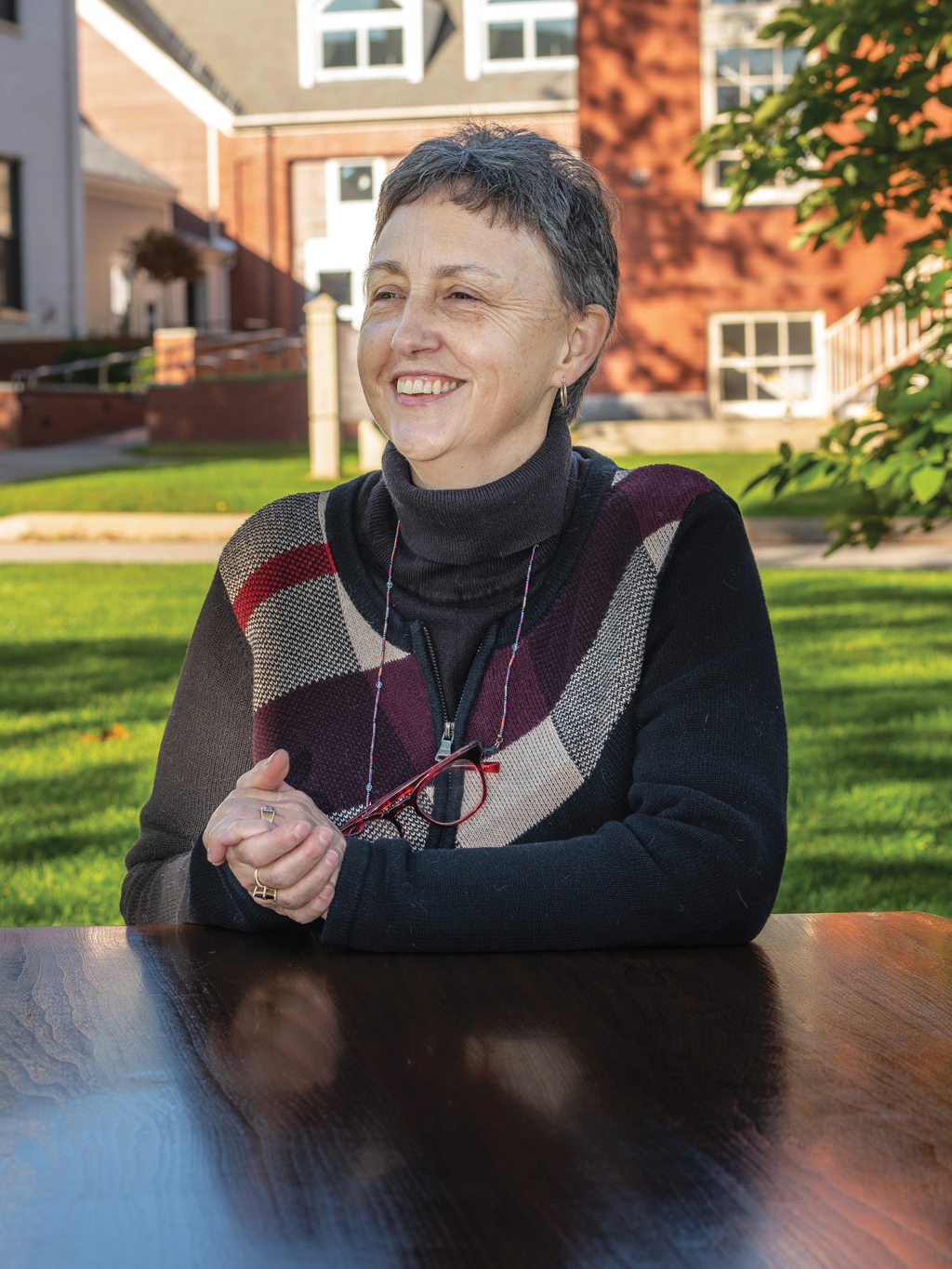 magazine_2021-cover_story-portrait-ellen_ridley.jpg | University of New ...