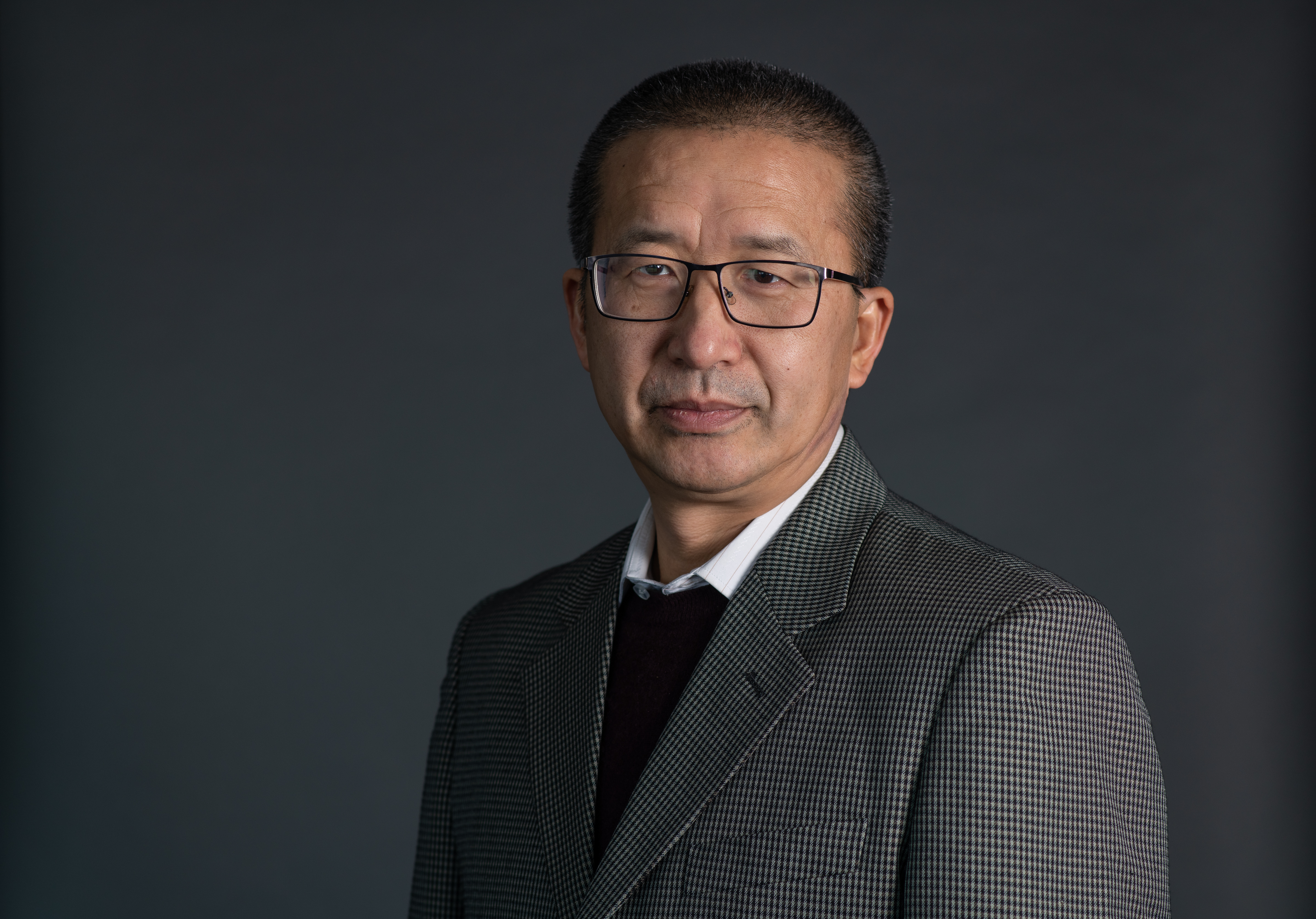 UNE’s Lei Lei publishes study on the chemical evolution of life