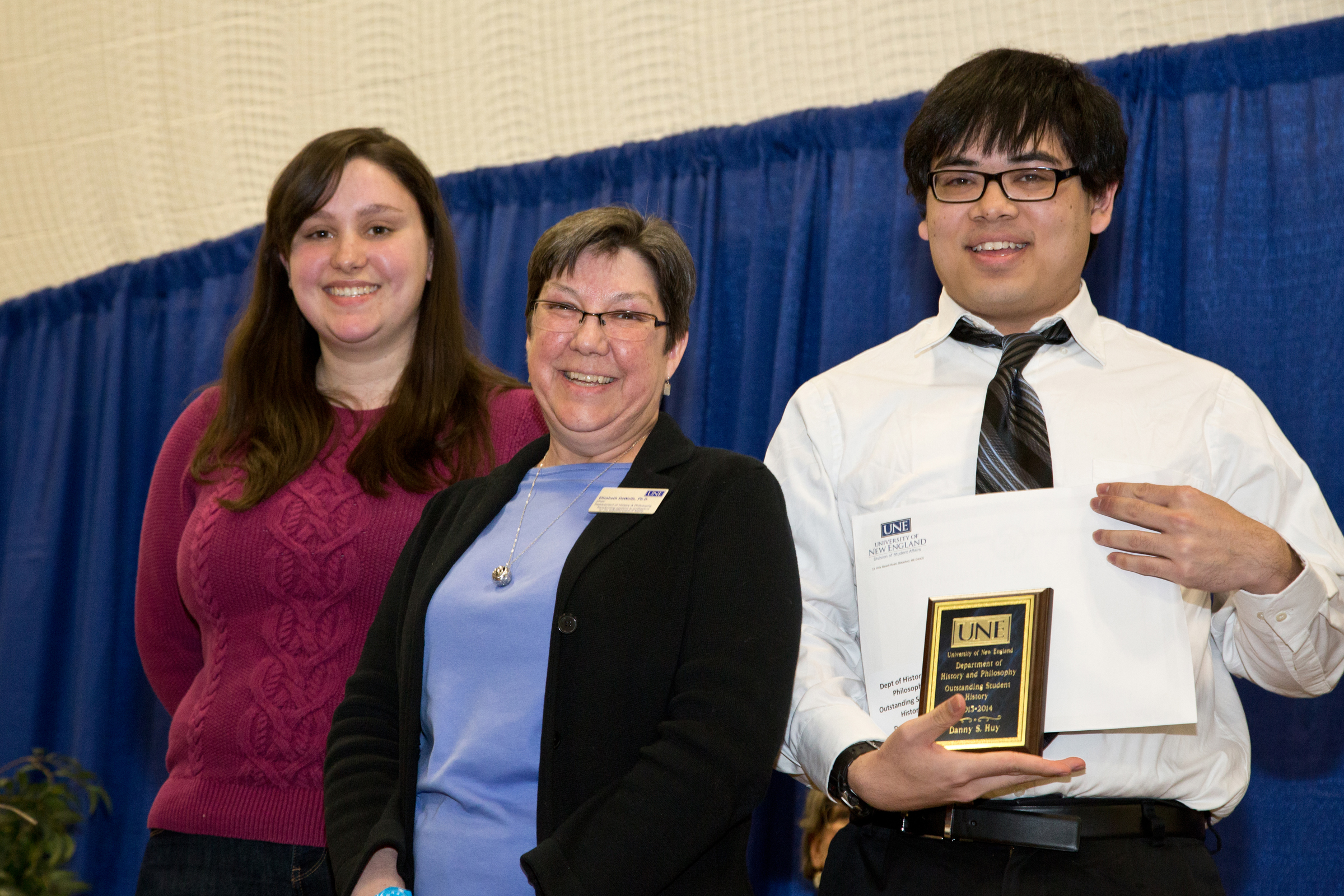 UNE 2014 Awards honor graduate and undergraduate student and faculty ...