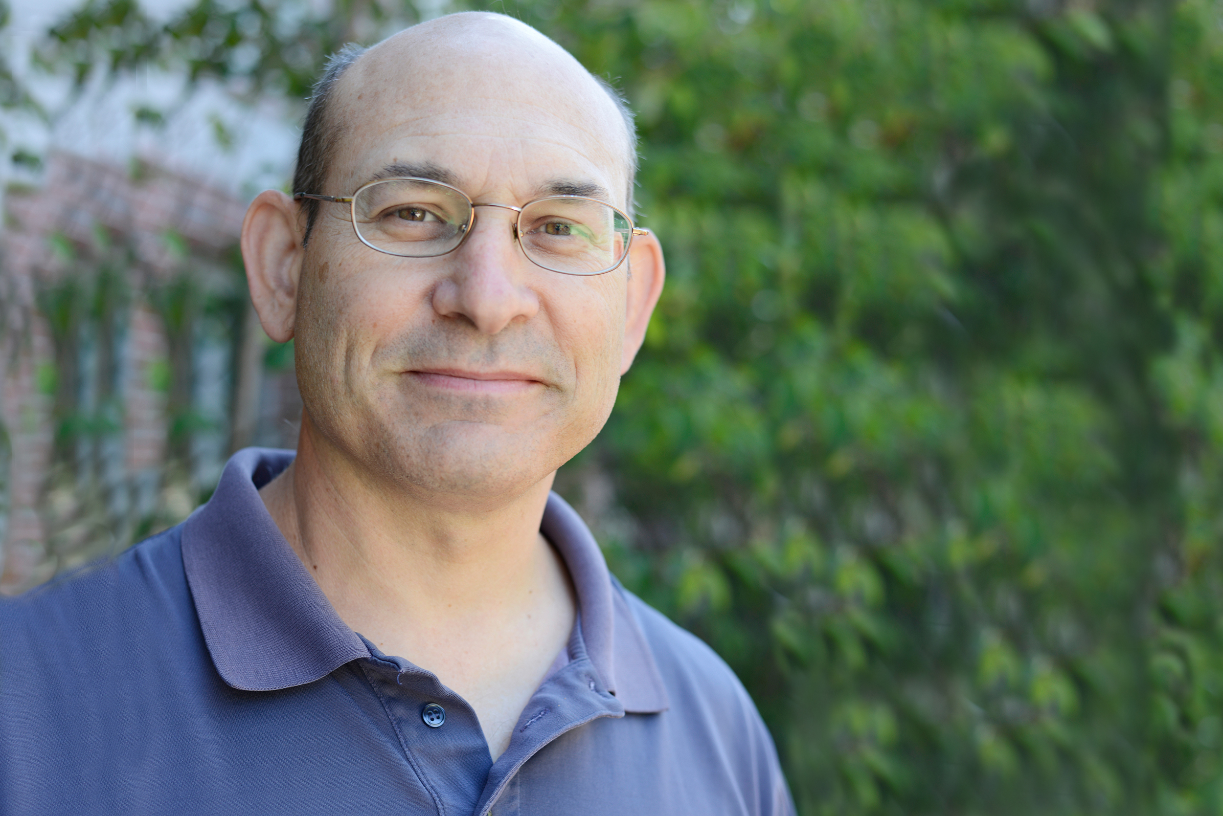 Steven Travis wins National Park Service award for research on invasive ...